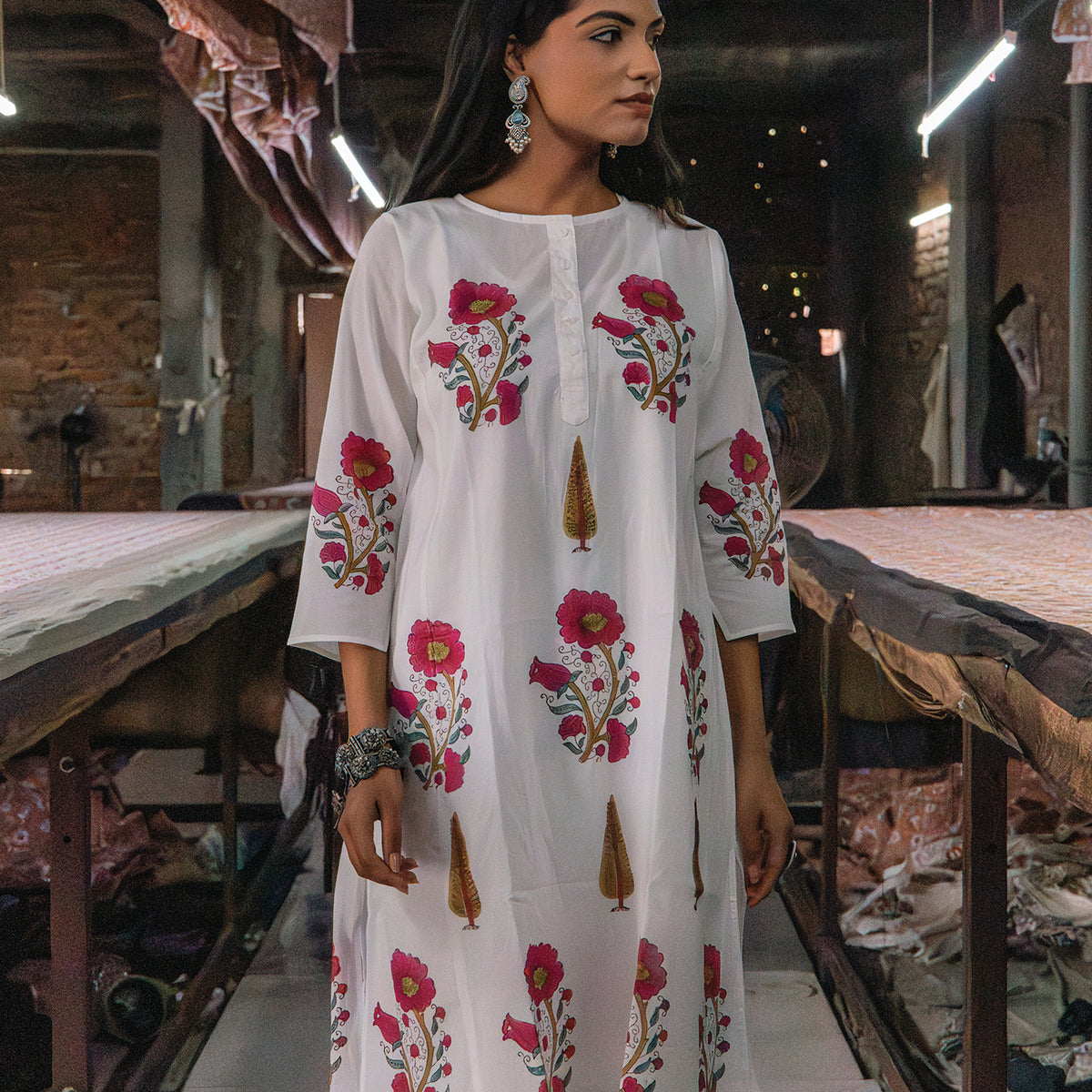 Vintage Bloom - Hand Block Printed Mughal Butta with Cypress Design ...